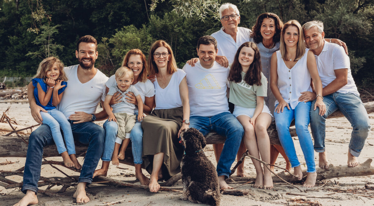 Familienbilder mit der Großfamilie - Familienfotografie Rosenheim ...